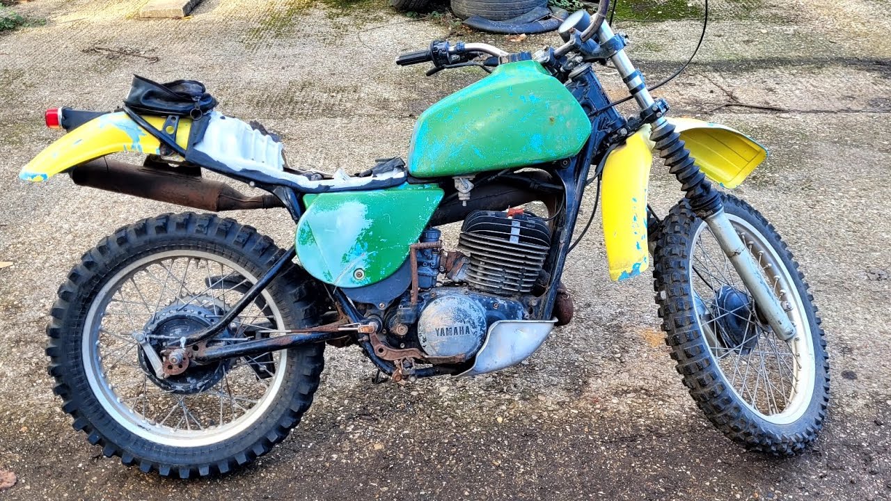 1977 yamaha it400 - YouTube