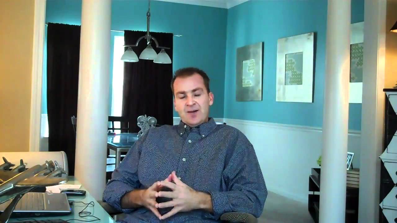 Mike Jones Airline Pilot - YouTube