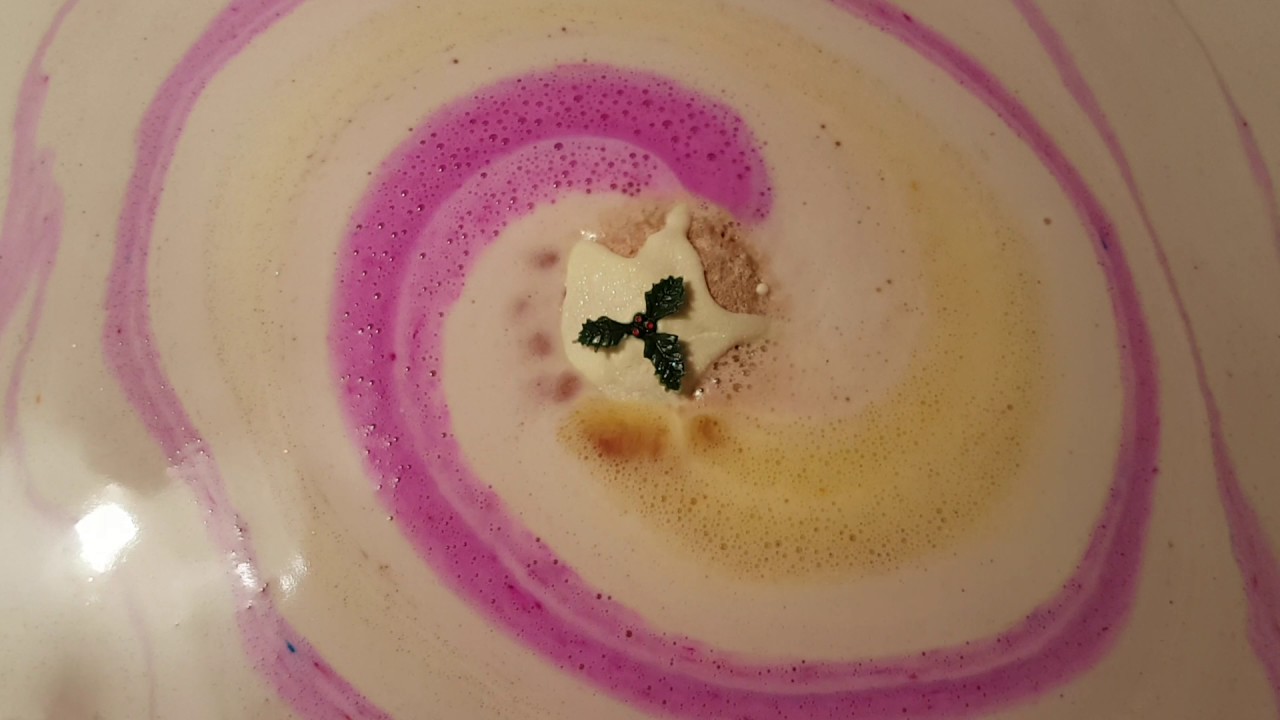 Christmas Pudding Bath Art Bomb - Little Heart Gifts - YouTube