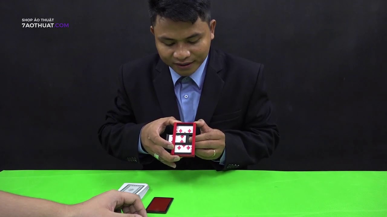 Ultimate Zig Zag Card - 7 Magic Inc - YouTube