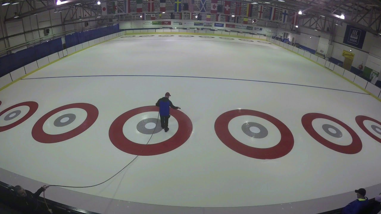 Ice making Perth Scotland - YouTube