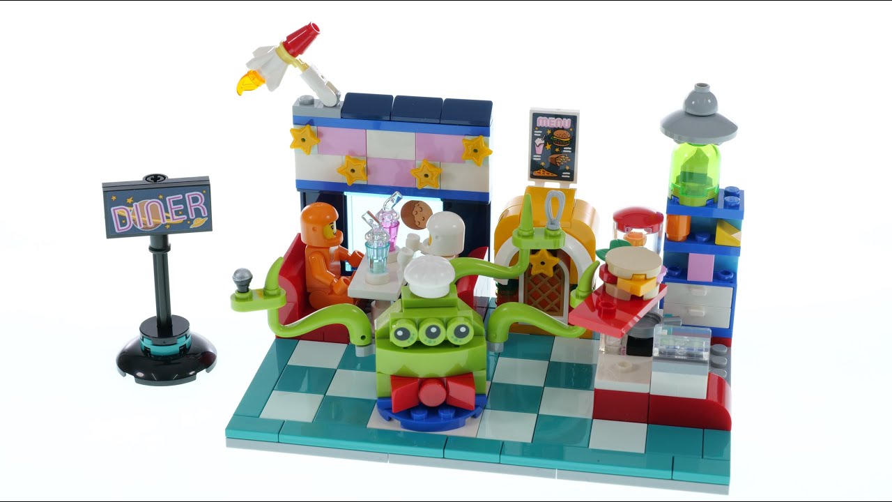 LEGO 40687 Alien Space Diner – LEGO Speed Build Review - YouTube