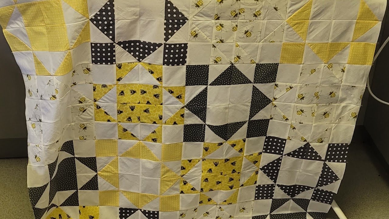 How to Make a "Honey Bee" / Half a Layer Cake Patchwork Throw Quilt Topper #sewing #patchwork ...
