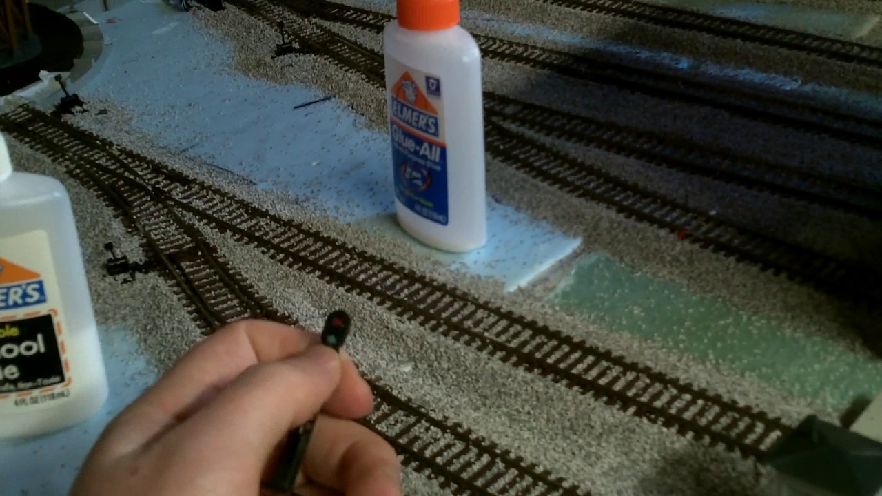 HO Scale PRR Layout Episode 6: Models Update - YouTube