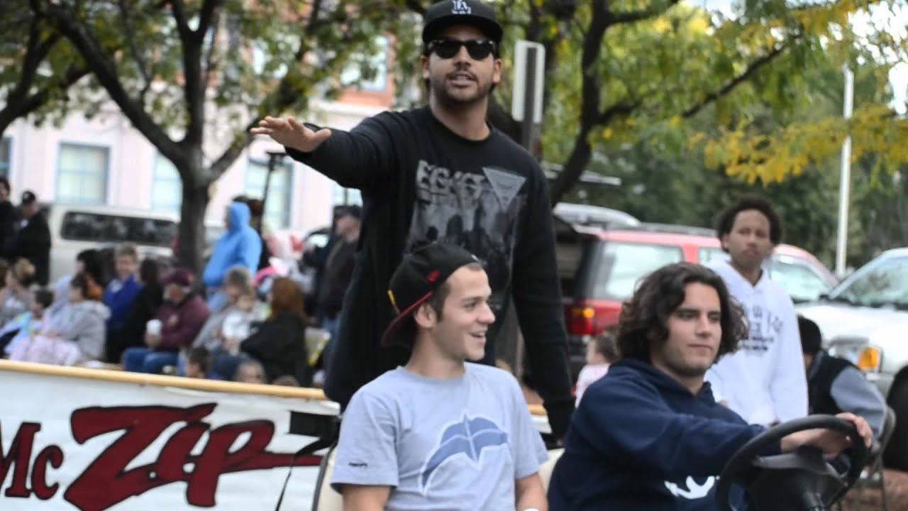 2012 Autumn Fest Parade in Woonsocket, RI - YouTube