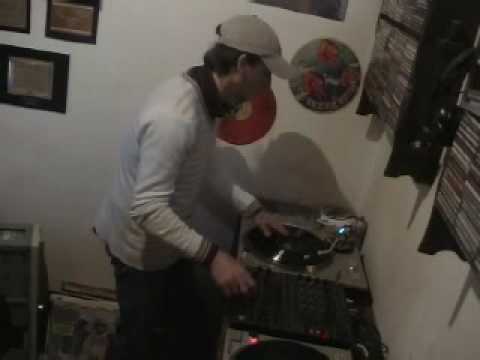 Alex Gatta Scratch Melodia & Graffio - YouTube