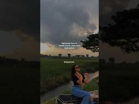 STORY WA CEWEK HONDA GL 100 HEREX