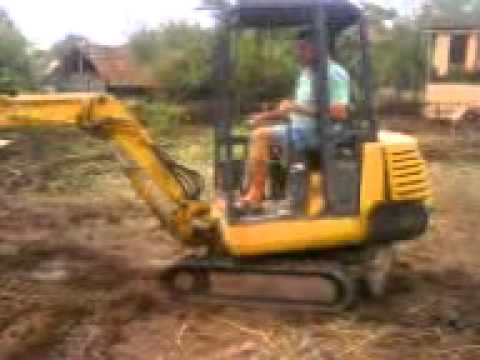 mini digger.3GP