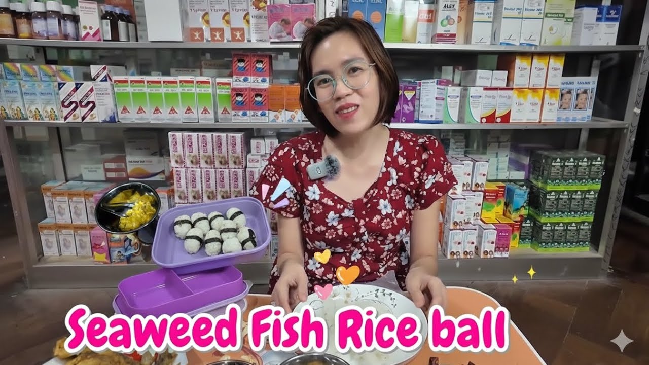 DIY Homemade Seaweed Fish Rice Ball 🥰🥰 (ပန်းပန်း အရမ်းကြိုက်တဲ့ ရေညှိင ...