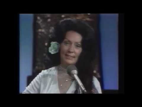 Dottie Rambo & The Rambos - Tears Will Never Stain (The Streets Of That ...