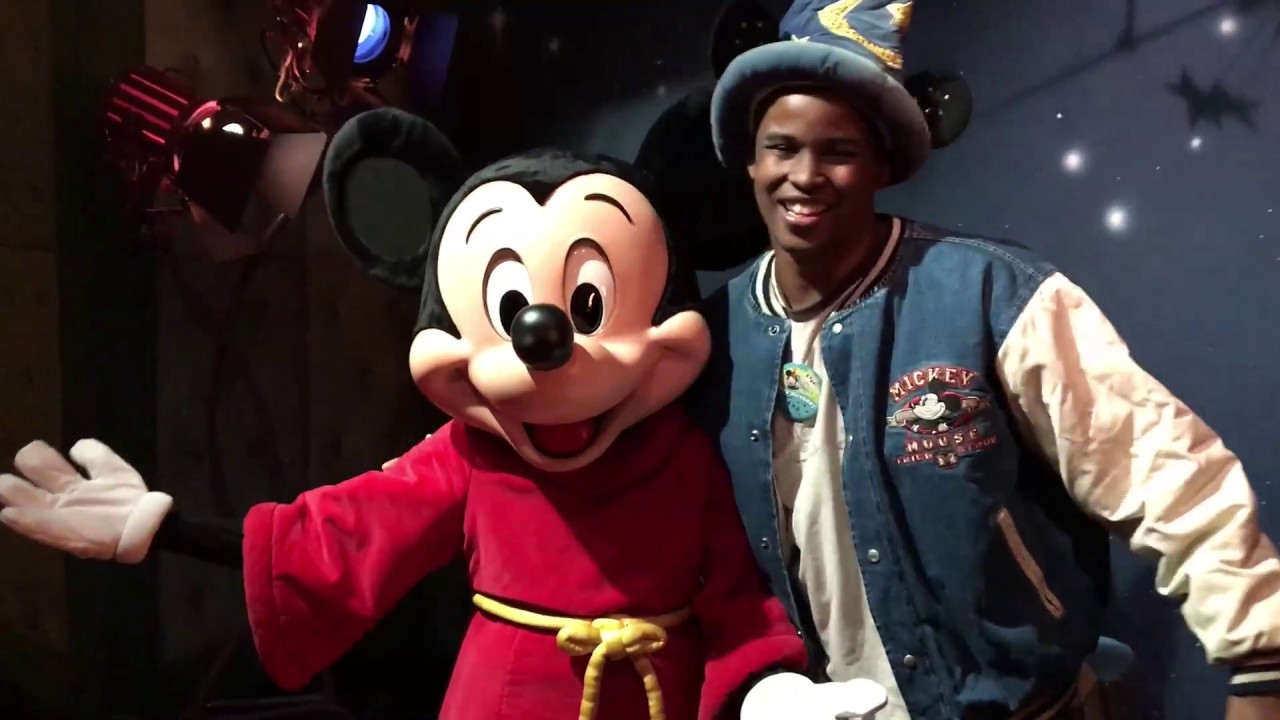 Meeting Sorcerer's Apprentice Mickey - YouTube