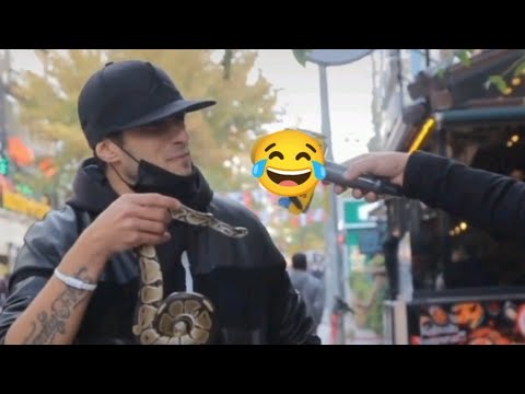 Komik sahneler😂 Sokunca acıtan 3 harfli şey nedir? Sarı Mikrofon komedi videoları tiktok en komik 😂