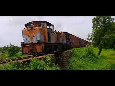 Train in Jungle.Narrow Gauge 52001 Bilimora Waghai Passenger ...