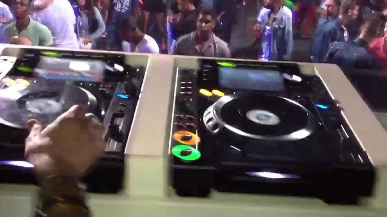 Dj Djeff - RS DREAMS - fim da noite 29/09/2012 - YouTube