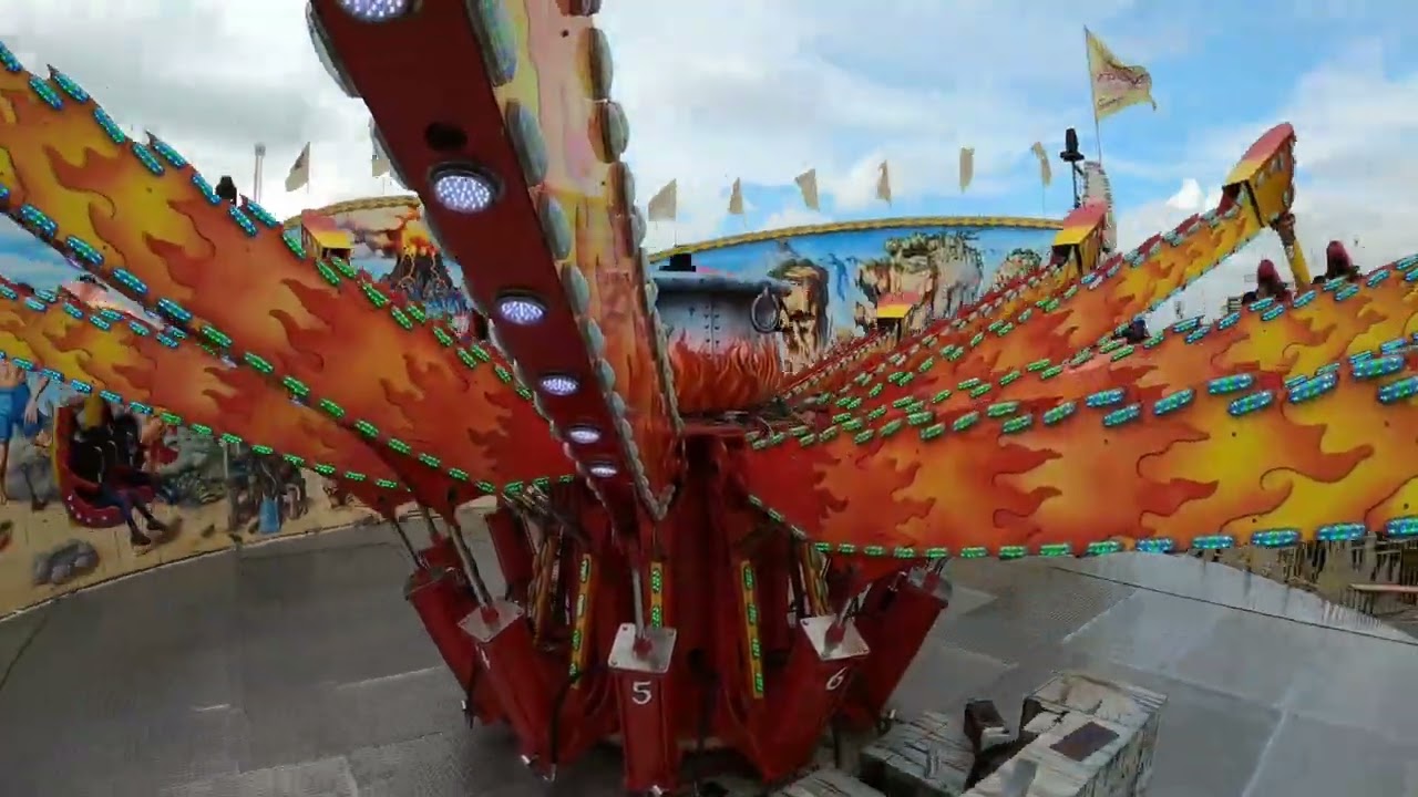 Voodoo Jumper - Schäfer (onride) Oktoberfest München 2022 - YouTube