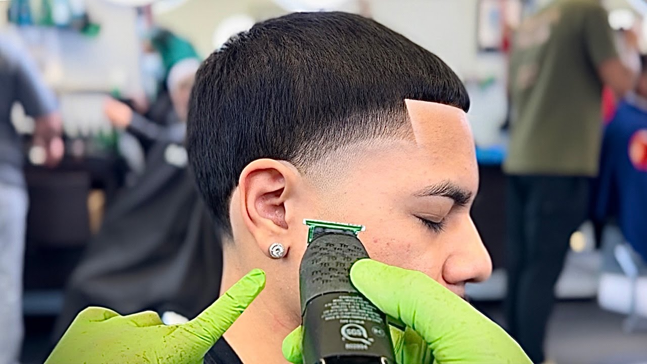 CRISPY taper on MUSHY hair POV TUTORIAL - YouTube