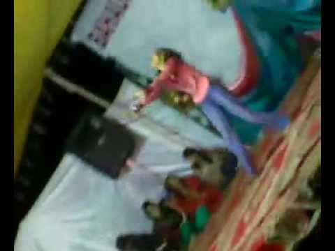 bzu girls @ mariam hall - YouTube