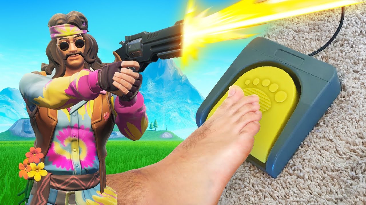 I Played Fortnite With My Foot Youtube