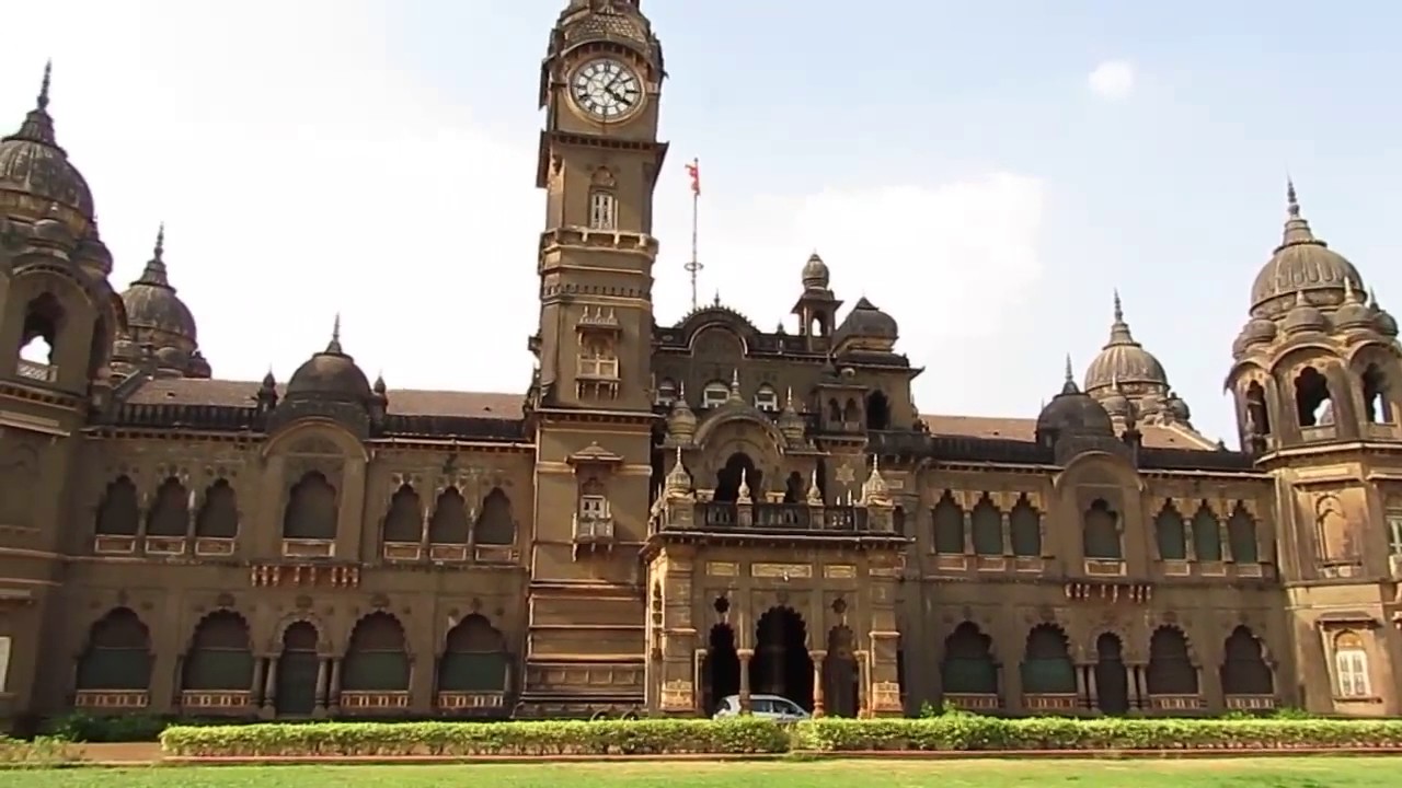 Chhatrapati Shahu Maharaj New Palace in Kolhapur - YouTube