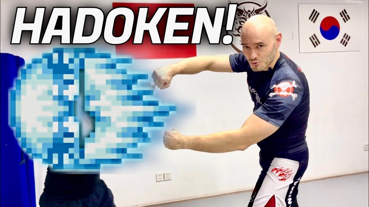 Taekwondo’s double fisted hadoken punch to hide your head kicks - YouTube