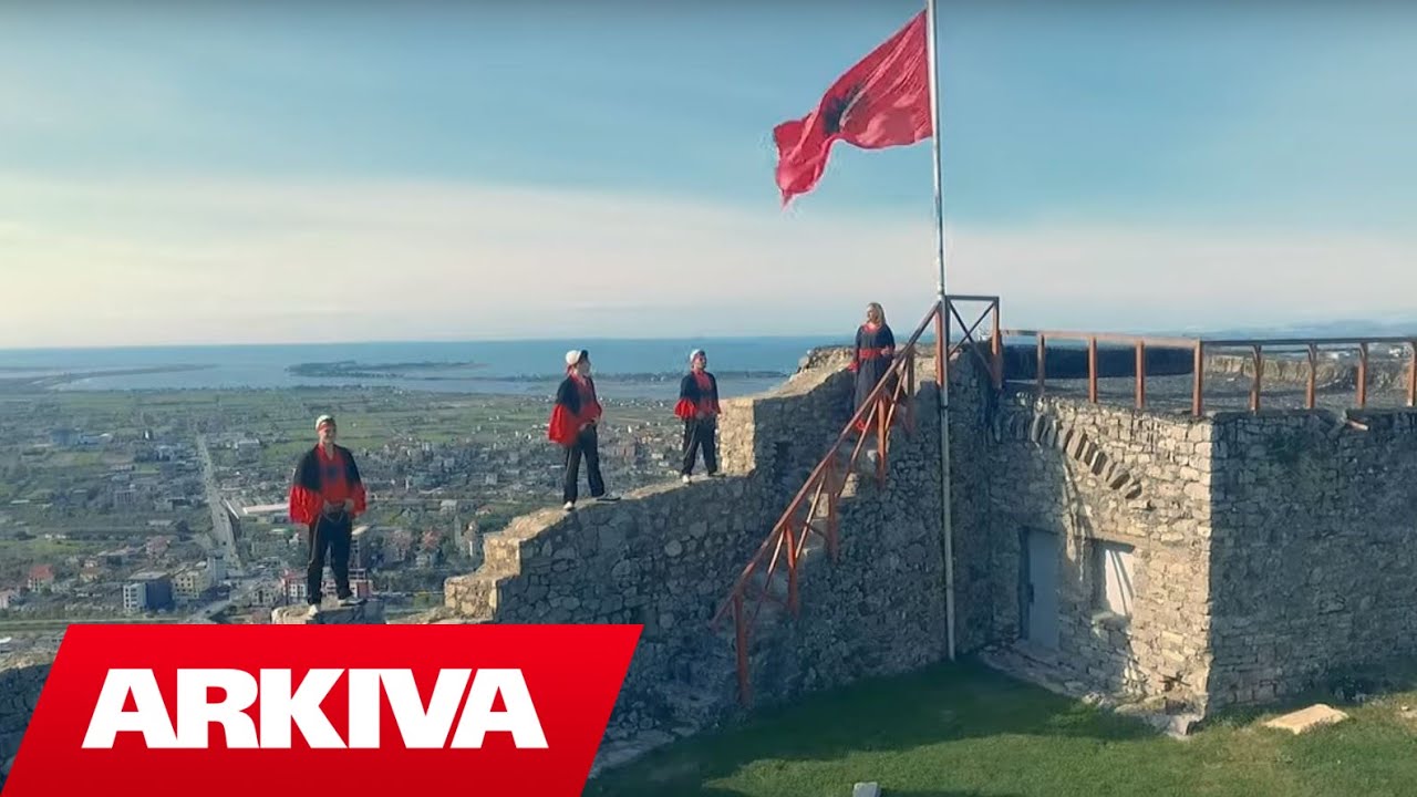 DHURATA DUKA - Nje flamur ne kemi (Official Video HD) - YouTube