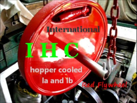 IHC International LA & LB / red flywheel 1936 - YouTube