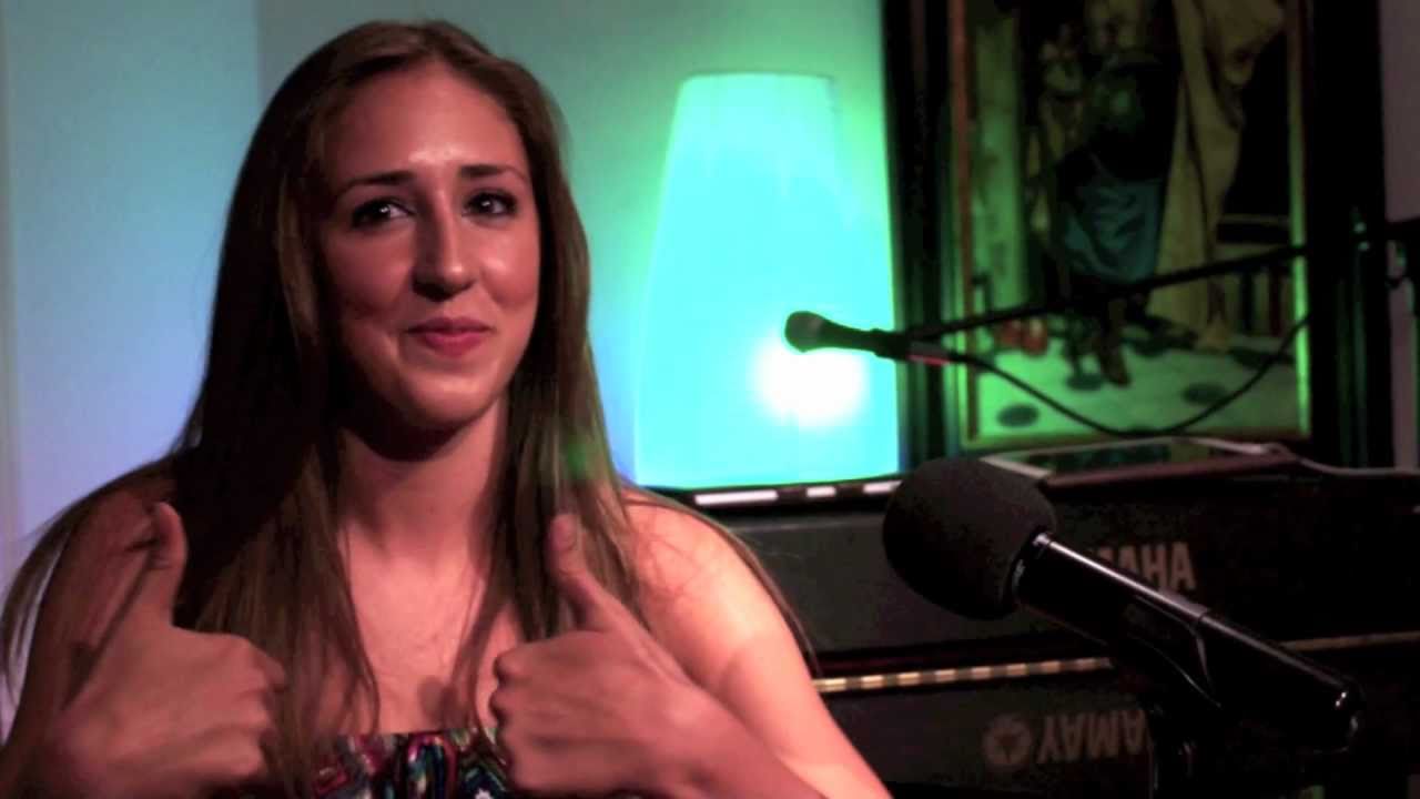 Closeup with Singer, Rachael Farnan - YouTube