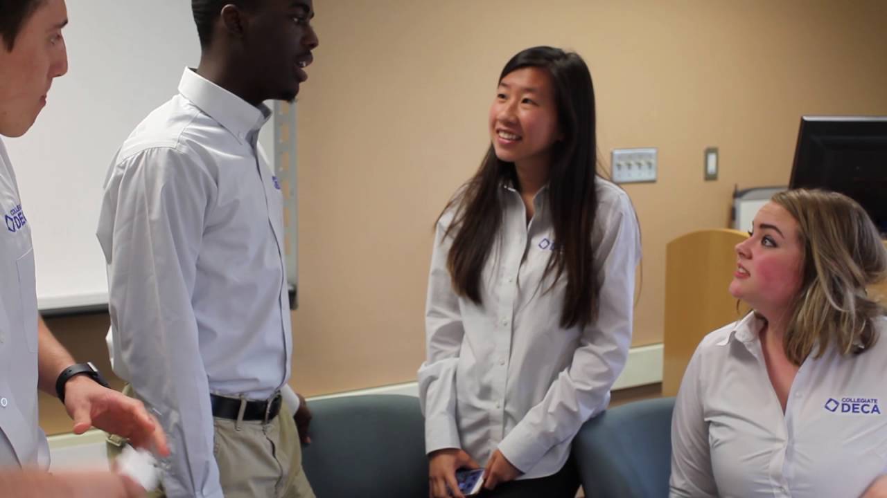 Millikin Wire: Valina Hoang - YouTube