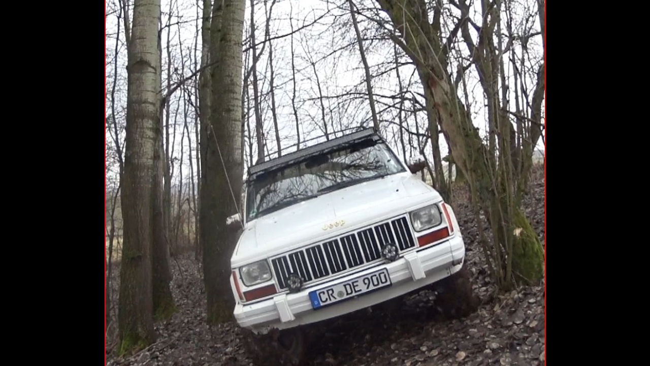 Jeep Cherokee XJ offroad / CR MiG Alley - YouTube