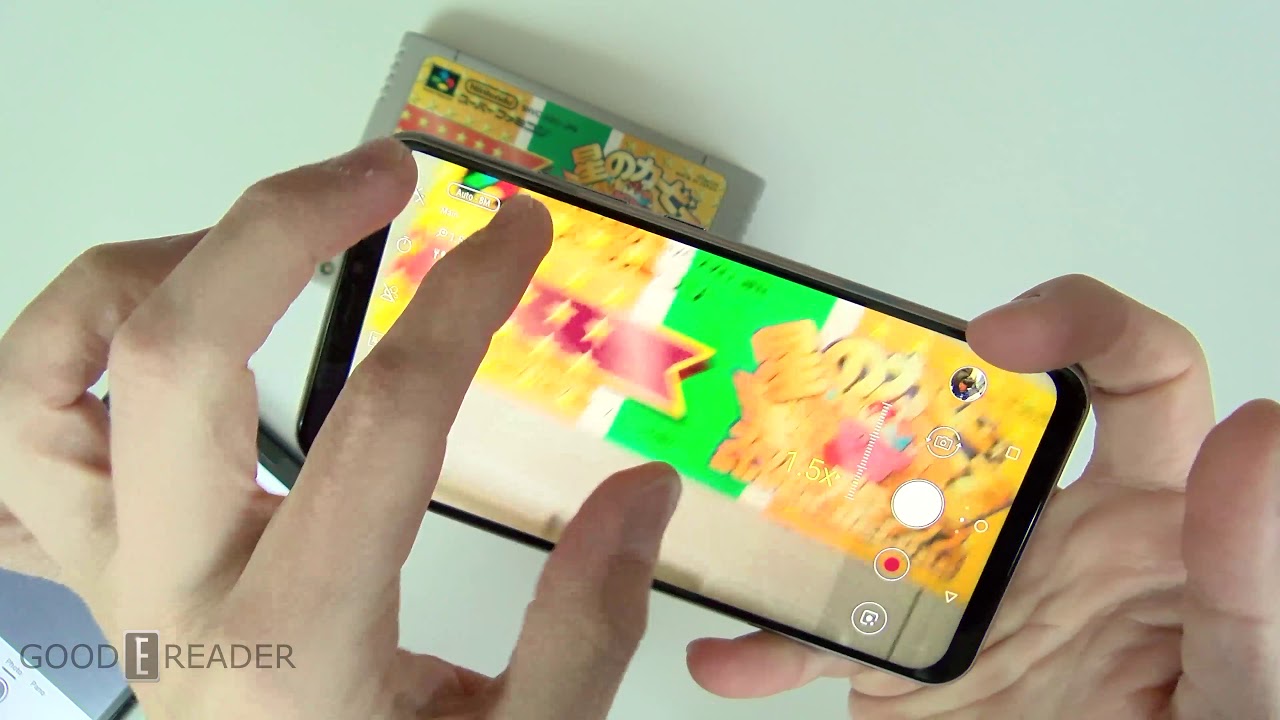 Hisense A5 e Ink Smartphone vs Normal Smartphone - YouTube