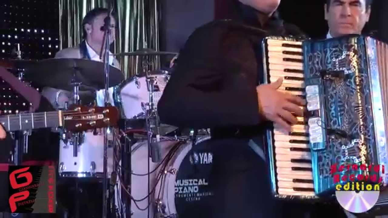 Walter Giannarelli Mister Boogie Orchestra Grande Evento - YouTube