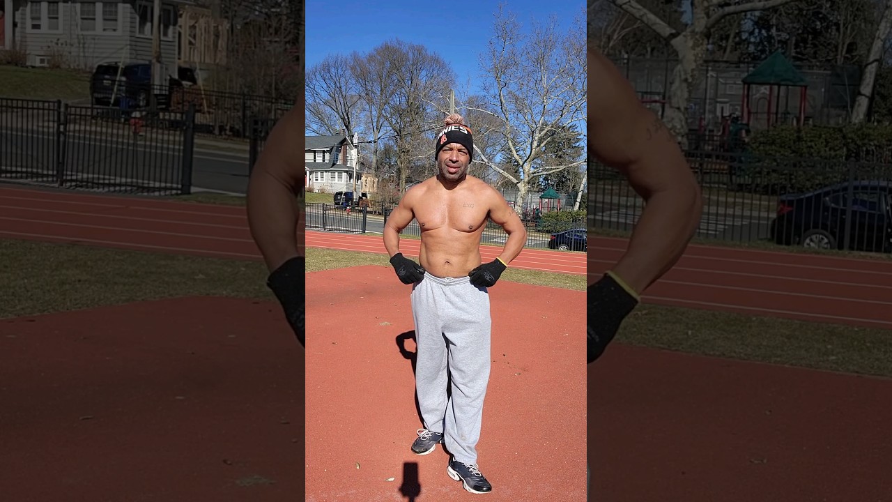 WIDE GRIP JAIL STYLE PUSH UPS FOR A BIG CHEST #calisthenicsinthepark # ...