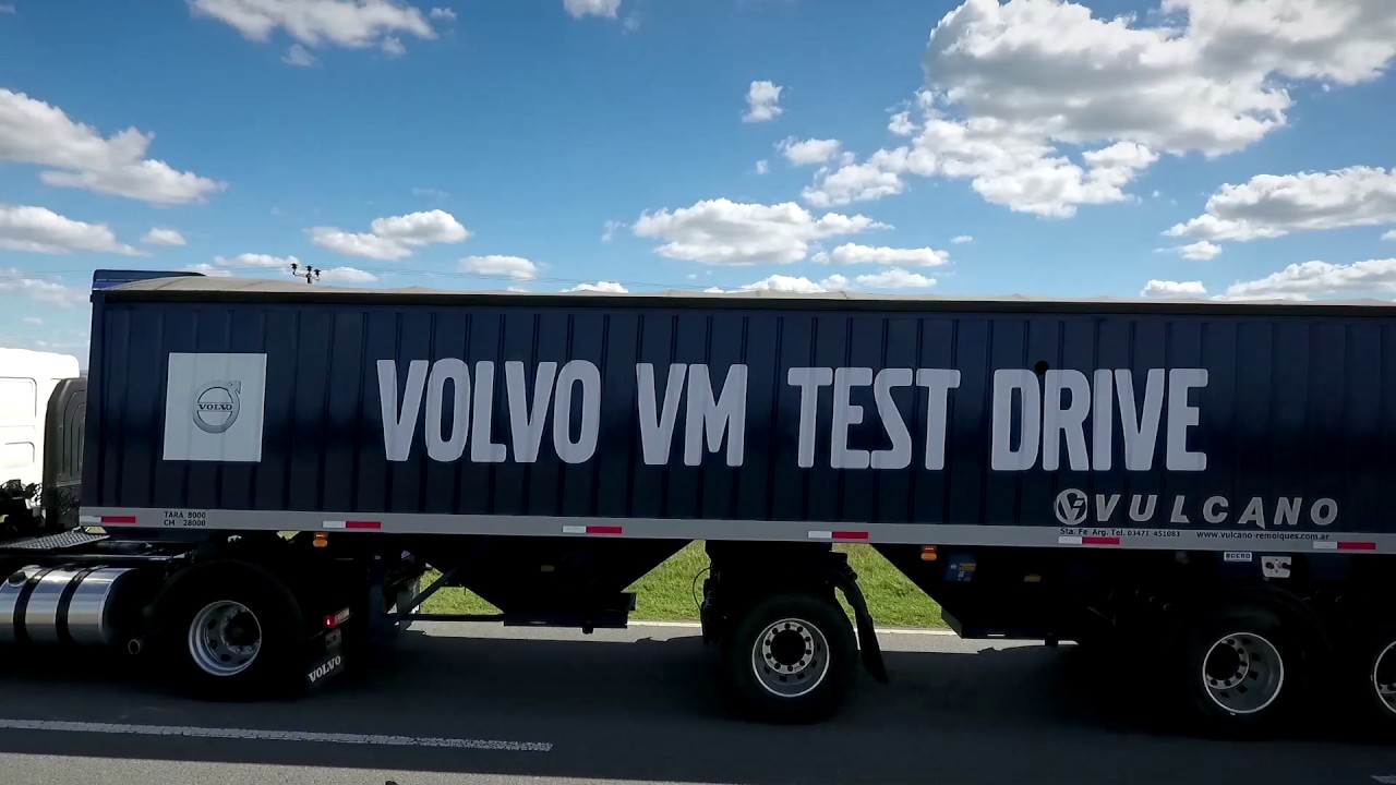 Test Drive VOLVO VM en ARGENTINA - YouTube