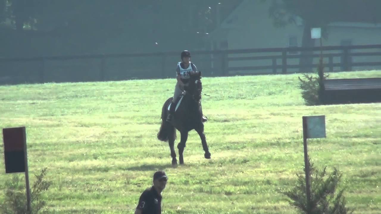 Leah Snowden & Ivy League MayDaze Horse Trials May 2012 - YouTube