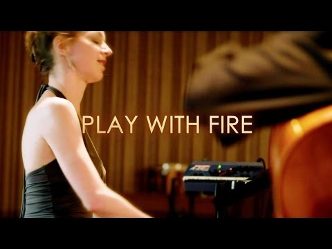 PHOENIX - official Trailer - YouTube