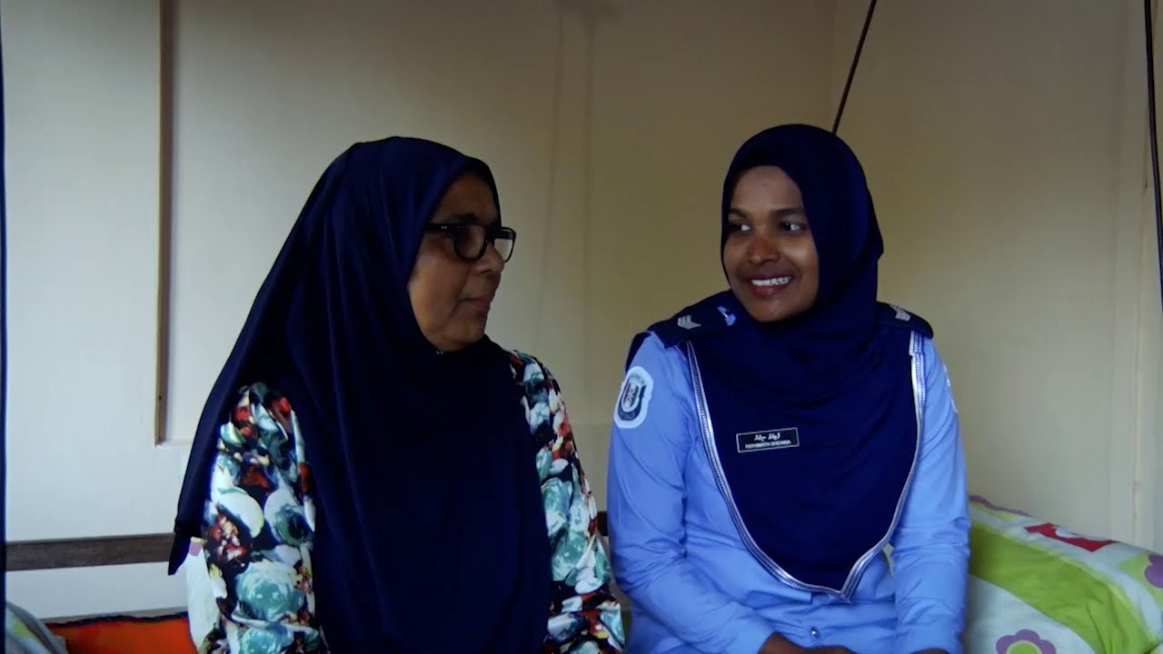 Gaumee Hidhumathugai Dhivehi Fuluhun - Video Song - YouTube