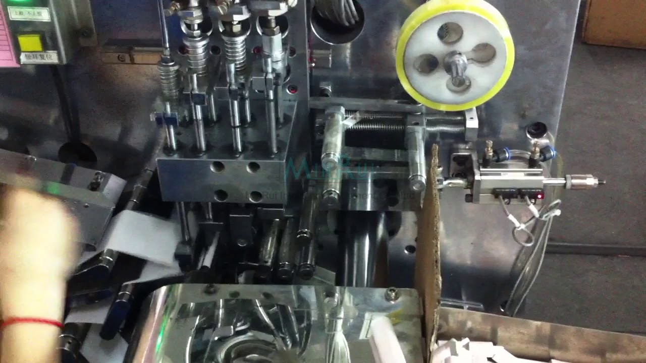 Cylindrical battery automatic winding machine - YouTube