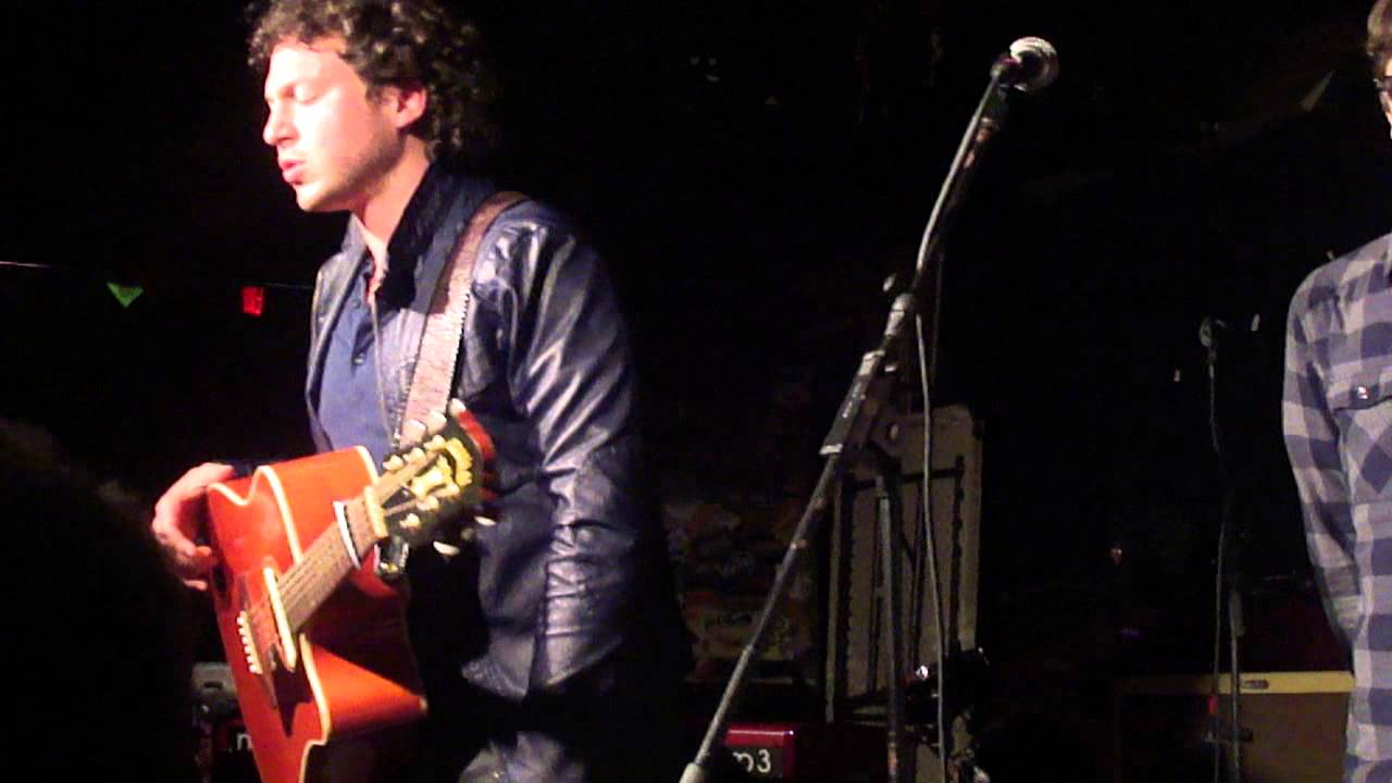 Holding You All Through the Night (Jay Stolar @ The Blind Pig) - YouTube