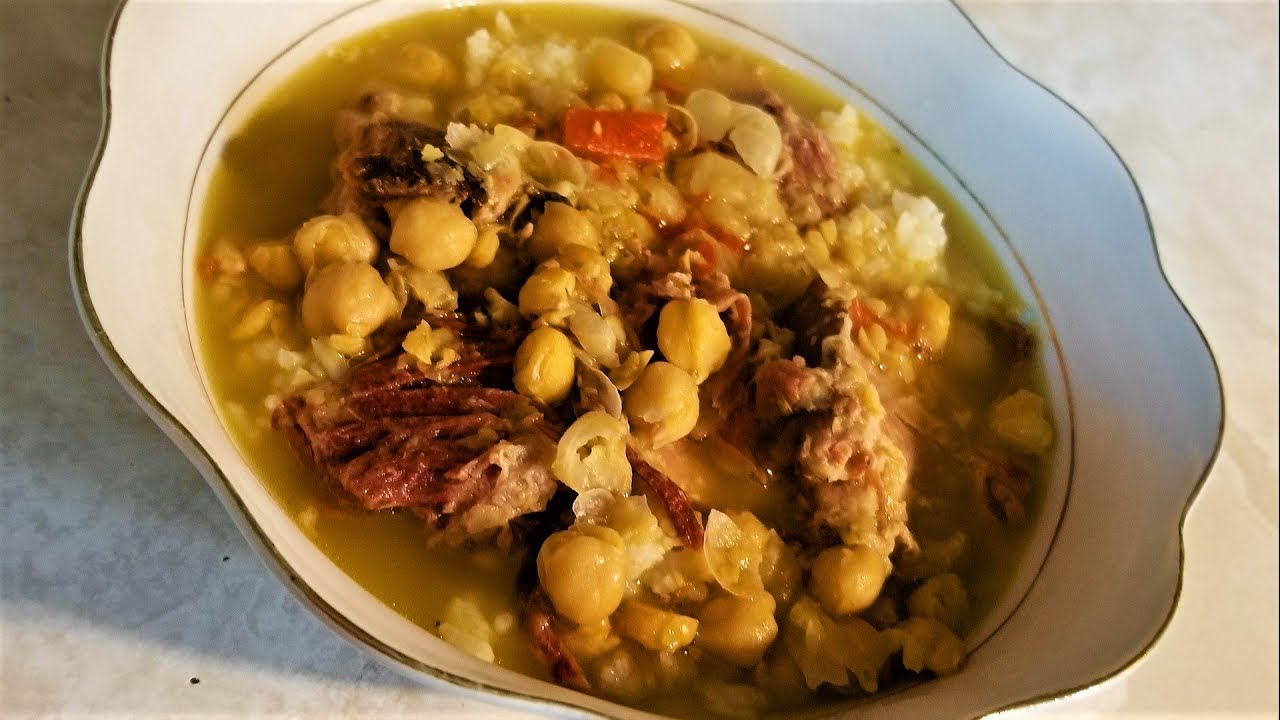 How to make Sopa de Garbanzos (Chickpea Soup) - YouTube