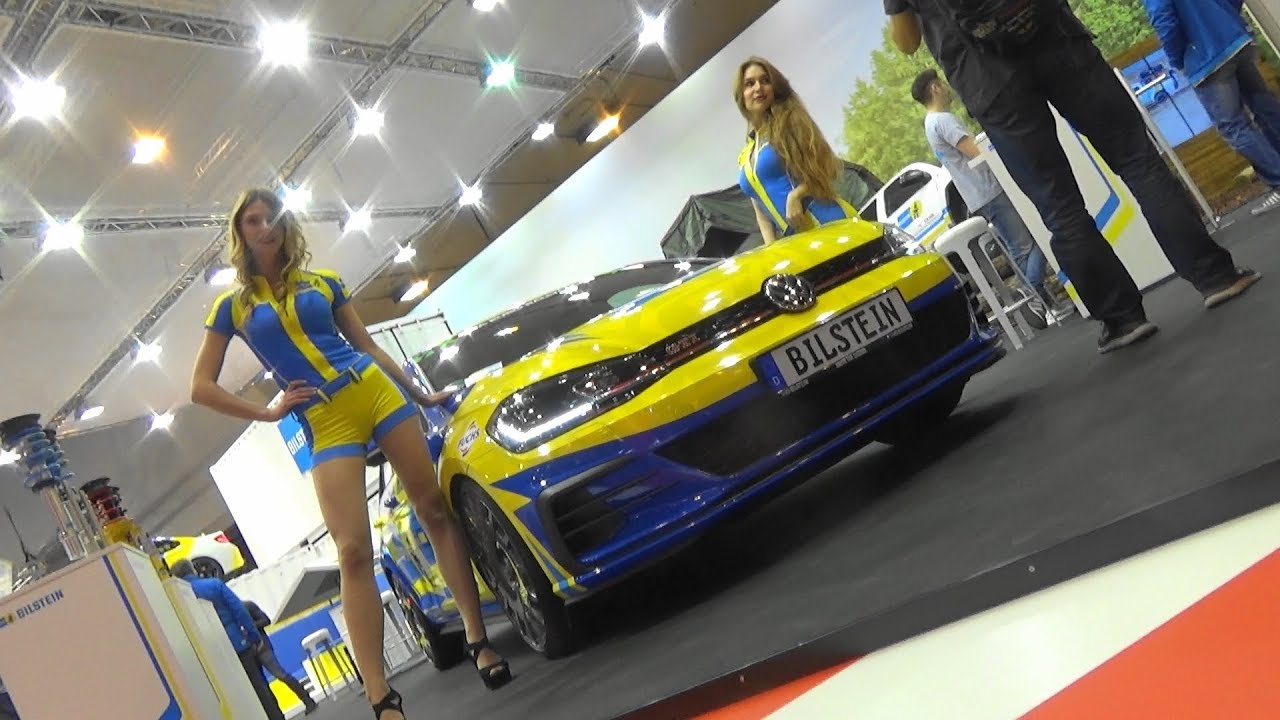 VW Golf - Sexy Hostess - Essen Motor Show 2018 - YouTube
