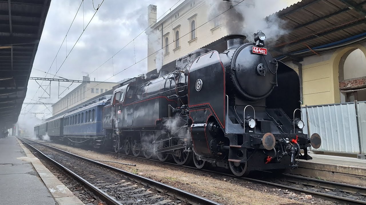 Prezentační jízda s lokomotivou 464.102 Ušatá - YouTube
