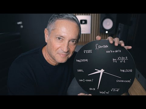 Operaciones matemáticas en un reloj de pared. Compruebo si equivalen a las de un reloj tradicional.