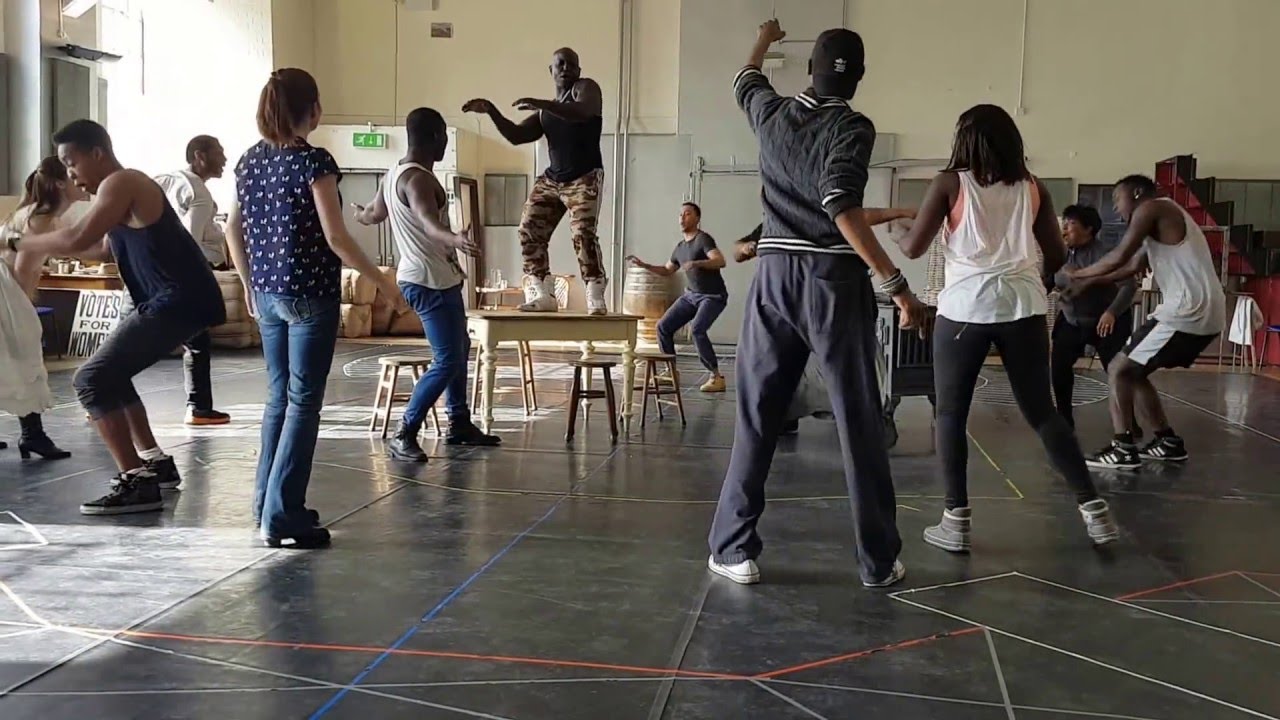 Show Boat - "Can't Help Lovin' Dat Man" - exclusive London musical ...