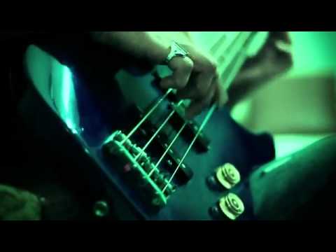 Axis Band's AKELA (Official Music Video and Mp3 Download).FLV - YouTube
