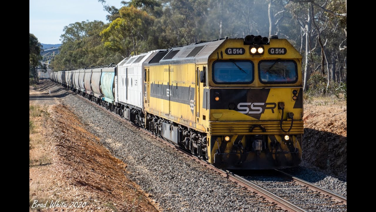 Trackside: G514 and CLF3 on SSR's 7792V Birchip to Ararat grain- 20/10 ...