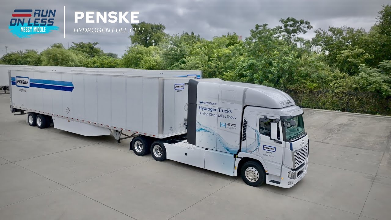 Penske: Run on Less – Messy Middle Fleet Profile - YouTube