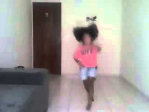 Anita lorena hipolito dançando.