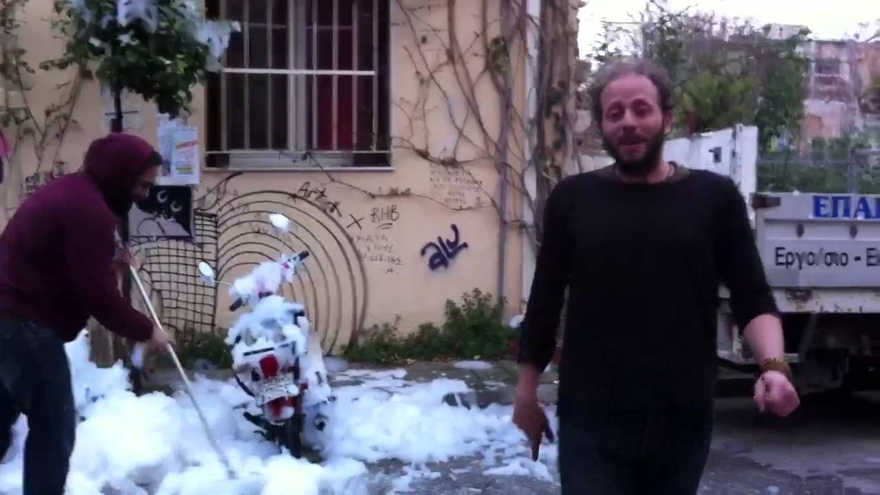 Καρναβαλι μεταξουργειο 2014 προετοιμασία - YouTube