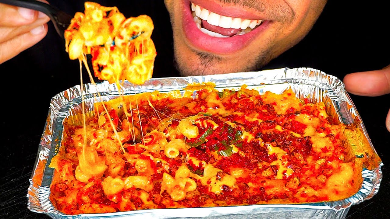 ASMR SPICY CHEESY MAC N CHEESE HOT CHEETOS EATING SOUNDS MUKBANG ...