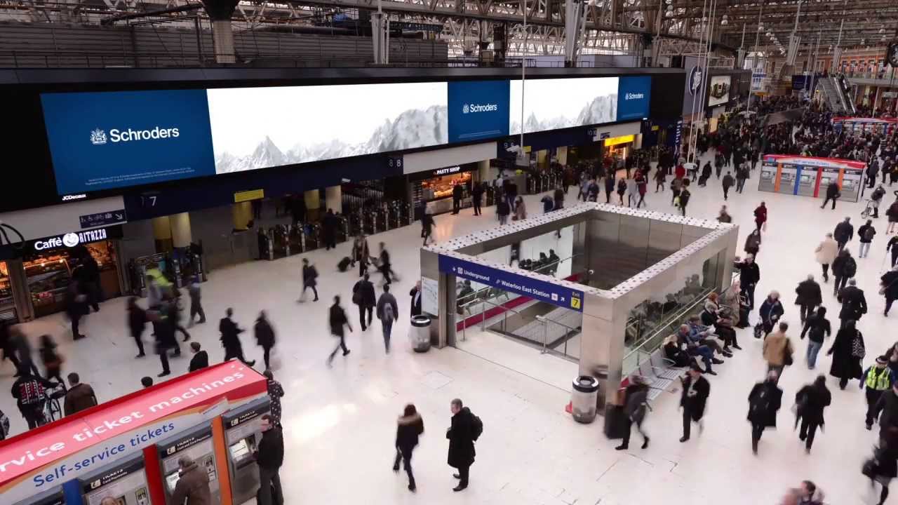 JCDecaux UK: Motion@Waterloo - YouTube